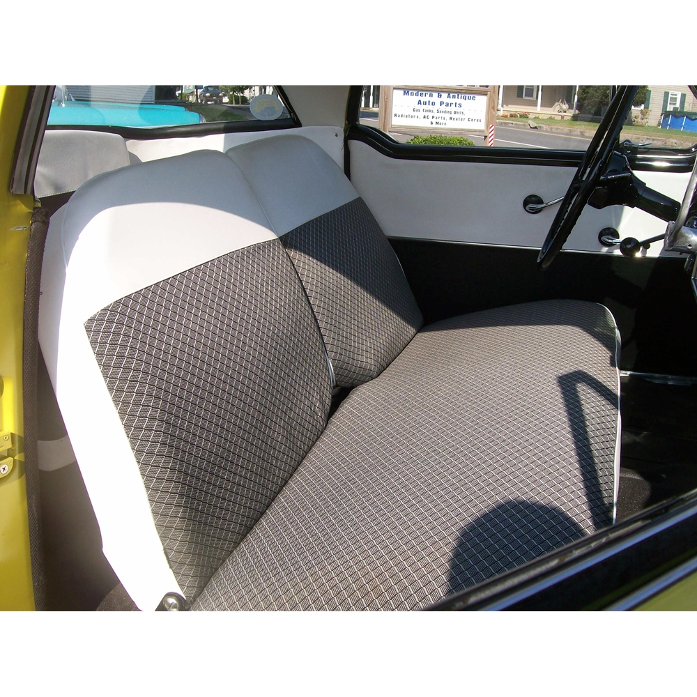 Nash Metropolitan Seats Nash Metropolitan: The First American